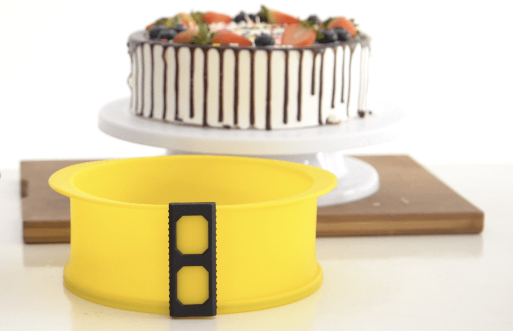 Unlock Baking Secrets: What is a Springform Pan and How to Use it